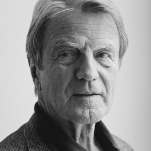 Bernard Kouchner - La Règle du Jeu - Littérature, Philosophie ...